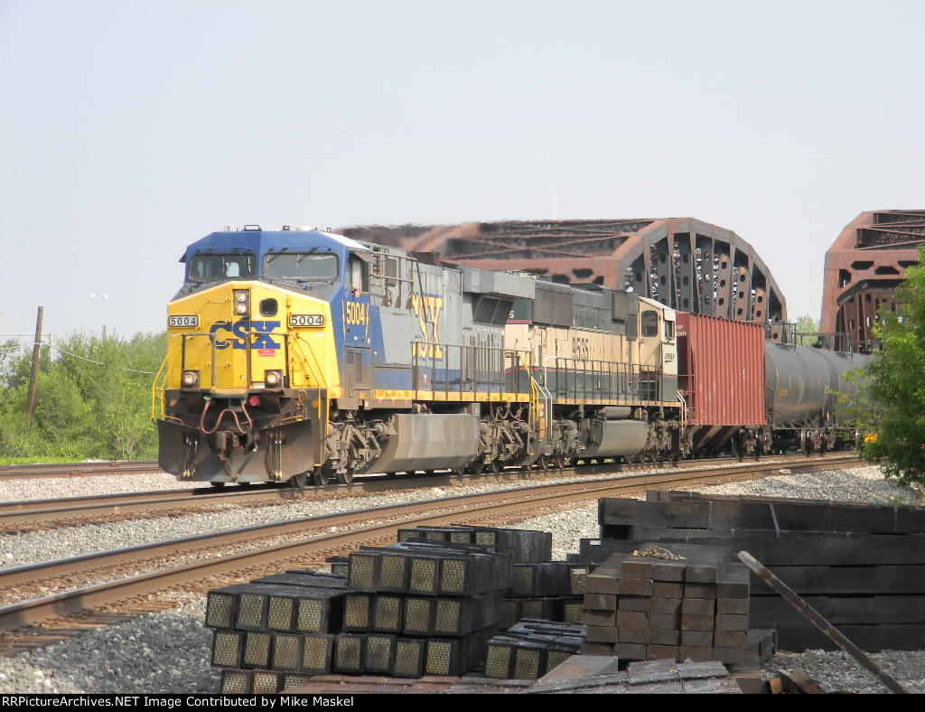 CSX 5004